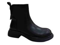 China Ladies Leather Boots for sale