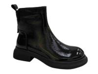 China Ladies Leather Boots for sale
