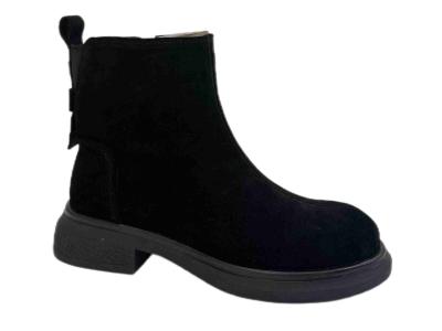 China Ladies Leather Boots for sale