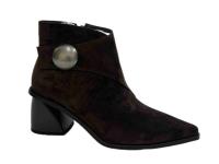 China Ladies Leather Boots for sale