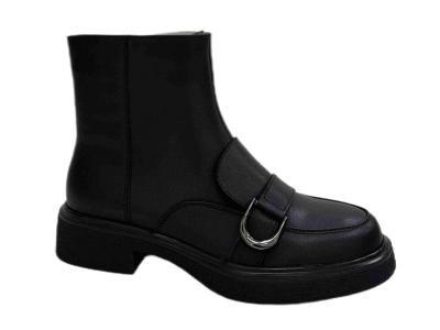 China Ladies Leather Boots for sale