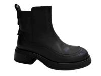 China Ladies Leather Boots for sale