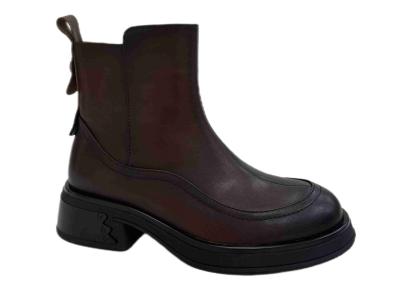 China Ladies Leather Boots for sale