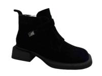 China Ladies Leather Boots for sale