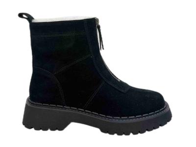 China Ladies Leather Boots for sale