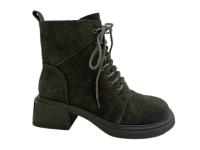 China Ladies Leather Boots for sale