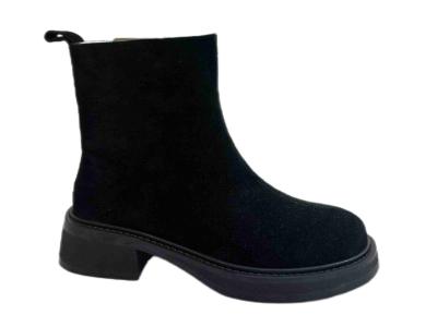 China Ladies Leather Boots for sale