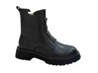 China Ladies Leather Boots for sale