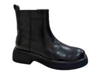 China Ladies Leather Boots for sale
