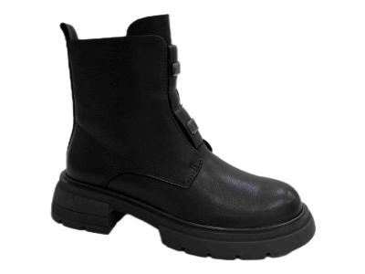 China Ladies Leather Boots for sale