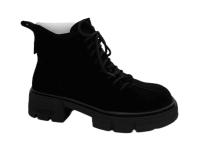 China Ladies Leather Boots for sale