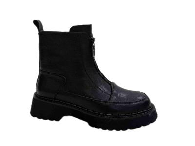 China Ladies Leather Boots for sale