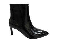 China Ladies Leather Boots for sale