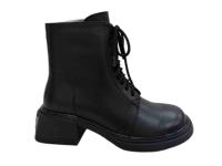 China Ladies Leather Boots for sale