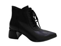 China Ladies Leather Boots for sale