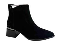 China Ladies Leather Boots for sale