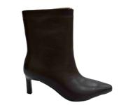 China Ladies Leather Boots for sale