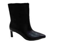 China Ladies Leather Boots for sale