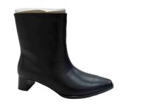 China Ladies Leather Boots for sale