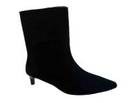 China Ladies Leather Boots for sale