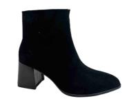 China Ladies Leather Boots for sale