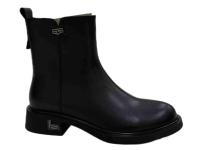 China Ladies Leather Boots for sale