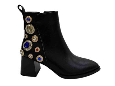China Ladies Leather Boots for sale
