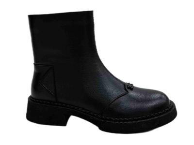 China Ladies Leather Boots for sale