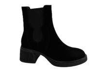 China Ladies Leather Boots for sale