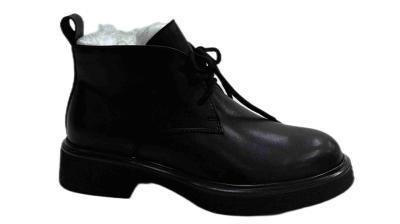 China Ladies Leather Boots for sale