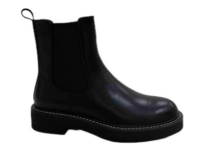China Ladies Leather Boots for sale