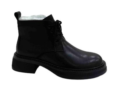 China Ladies Leather Boots for sale