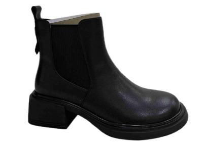 China Ladies Leather Boots for sale