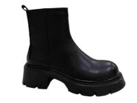 China Ladies Leather Boots for sale