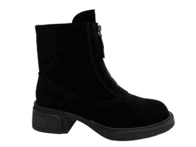 China Ladies Leather Boots for sale