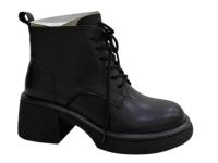 China Ladies Leather Boots for sale