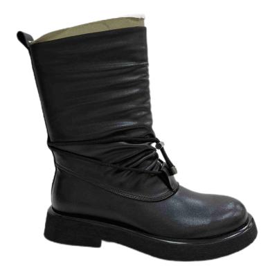China Ladies Leather Boots for sale