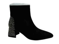 China Ladies Leather Boots for sale