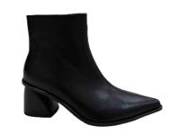 China Ladies Leather Boots for sale