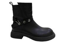 China Ladies Leather Boots for sale