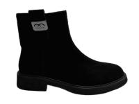 China Ladies Leather Boots for sale