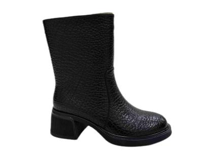 China Ladies Leather Boots for sale