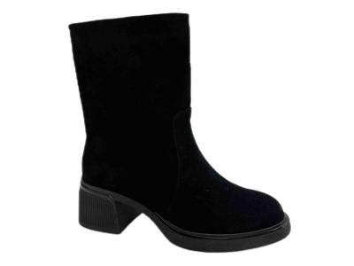 China Ladies Leather Boots for sale
