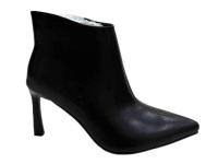 China Ladies Leather Boots for sale