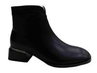 China Ladies Leather Boots for sale