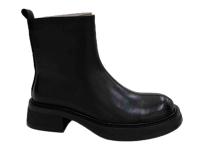 China Ladies Leather Boots for sale