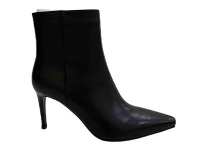 China Ladies Leather Boots for sale