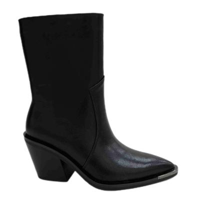 China Ladies Leather Boots for sale