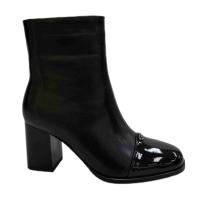 China Ladies Leather Boots for sale