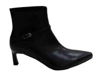 China Ladies Leather Boots for sale